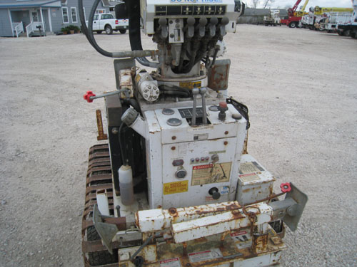 Backyard Digger | Atlas Utility Trucks